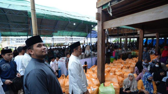 AAS Community Santuni 10 Ribu Warga Bone, Andi Amar Ma'ruf Sulaiman ...