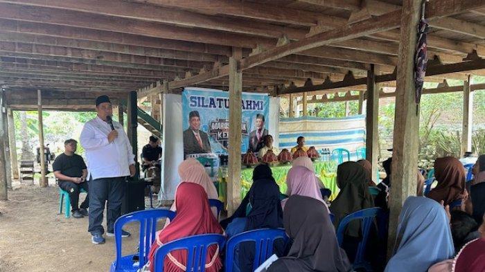 Chaidir Syam Janjikan Jalan Beton 1,5 KM di Dusun Jampue Maros - Tribun ...