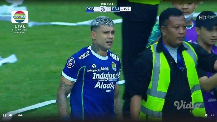 Livescore Persib vs Persija di Liga 1 : David da Silva Masuk, Ciro ...