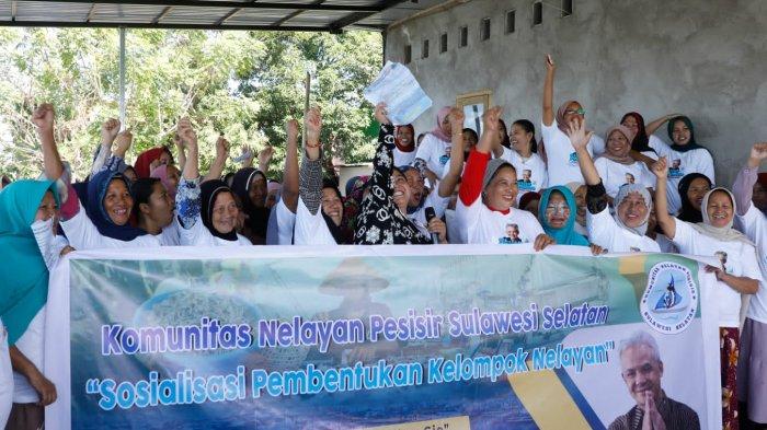 Ratusan Nelayan Sulsel Deklarasi Dukungan Ganjar Pranowo Capres 2024 - Tribun-timur.com