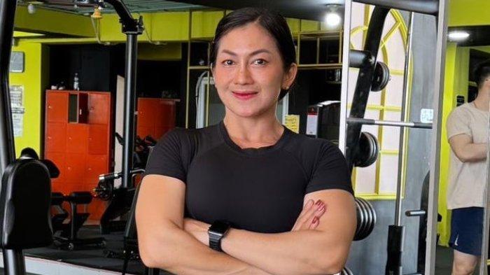Sosok Inspiratif: Dian Ekasari Salam, Fitness Trainer Wanita Makassar - Tribun-timur.com