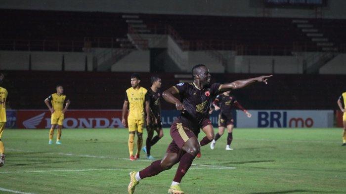 Cetak Satu Gol, Donald Bissa Buktikan Diri Layak di PSM - Tribun-timur.com