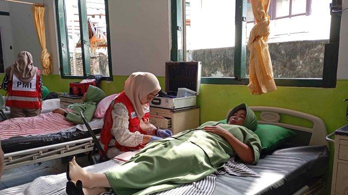 64 Kantong Darah Terkumpul di Donor Darah Bakti Kesehatan Kodim 1403 Palopo Sulsel - Tribun ...