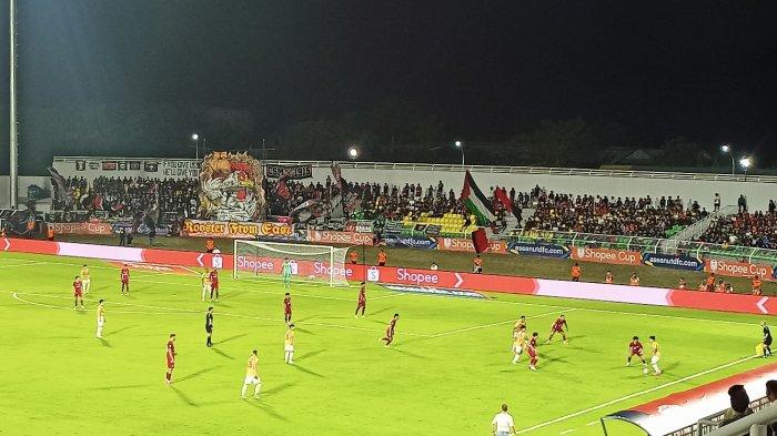 7.176 Suporter Saksi Kemenangan Dramatis PSM Makassar vs CAHN FC di ...