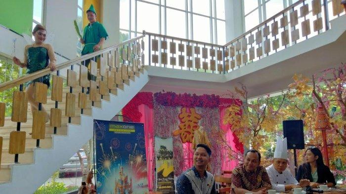 Hotel MaxOne Makassar Usung Konsep Dunia Fantasi di Malam Pergantian ...