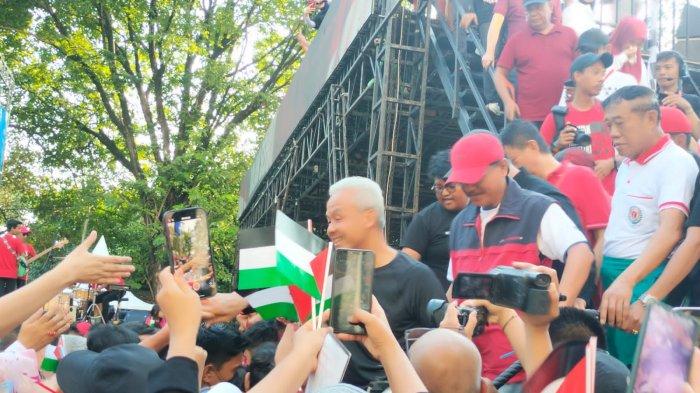 Mengenal Paduppai Lellung Tradisi Penyambutan Adat Luwu, Ganjar Pranowo ...