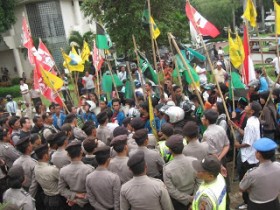 Ooo, HMI Demo karena Komisioner KPU Sulsel Mayoritas PMII - Tribun ...