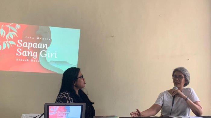Mengulik Novel Sapaan Sang Giri Isna Marifa, Kisah Budak Indonesia di ...