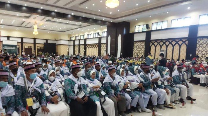 Tanpa JCH Gorontalo, Kloter 17 Diterima PPIH Embarkasi Makassar di Asrama Haji Sudiang - Tribun ...