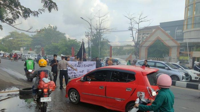 Penyebab Macet Parah di Jalan Sultan Alauddin Makassar Sore Ini - Tribun-timur.com