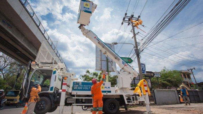 Banyak Kabel dan Tiang, Begini 5 Cara Mengenal Kabel dan Tiang Listrik ...