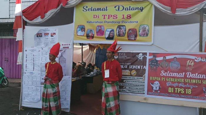 Petugas KPPS TPS 18 Batas Gowa-Makassar Kompak Pakai Baju Bodo - Tribun ...
