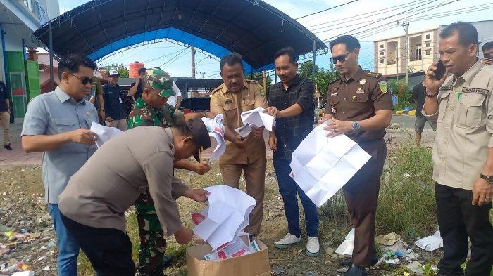 KPU Luwu Musnahkan Surat Suara Rusak dan Sisa - Tribun-timur.com