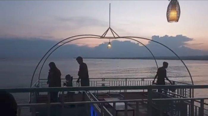 Kafe LDR Pantai Seruni Bantaeng, Usung Konsep Modern dengan Ruang ...