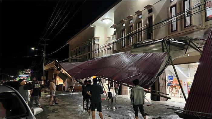 Fakta Atap Toko Roti Maros Salenrang Ambruk Lagi, Satu Mobil dan Motor ...