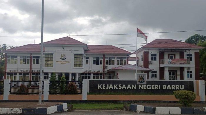 Kejari Barru Akan Usut Anggaran Perjalanan Dinas Barru - Tribun-timur.com