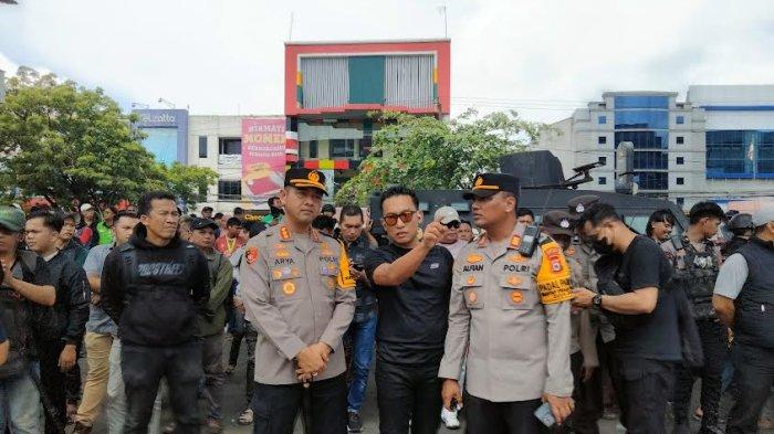 Polisi Amankan 3 Orang Imbas Ricuh Eksekusi 9 Ruko dan 1 Gedung di Jl AP Pettarani Makassar ...