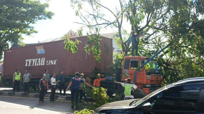 Sempat Macet 1 Kilometer, Arus Lalu Lintas di Poros Maros-Makassar Kini Normal - Tribun-timur.com