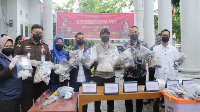 Barang Bukti Narkotika dan Kejahatan Pidana Umum Dimusnahkan di Cabjari ...