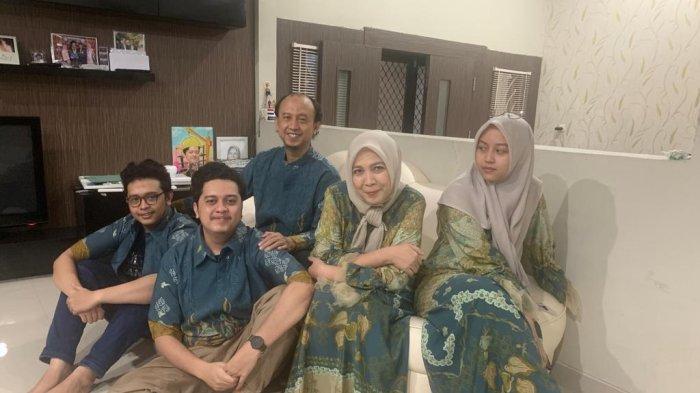 Uniknya Sebuah Keluarga Arsitek di Makassar - Halaman all - Tribun ...