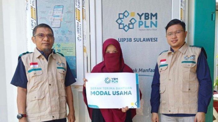 Keripik Pisang Mardatillah Terima Bantuan Modal dari YBM PLN UIP3B Sulawesi - Tribun-timur.com