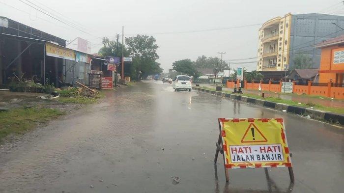 Kondisi Terkini Jalur Trans Sulawesi di Barru Setelah Banjir Besar ...
