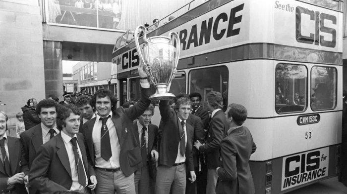 Liverpool Berduka! Bek Legenda The Reds Larry Lloyd Meninggal Dunia ...