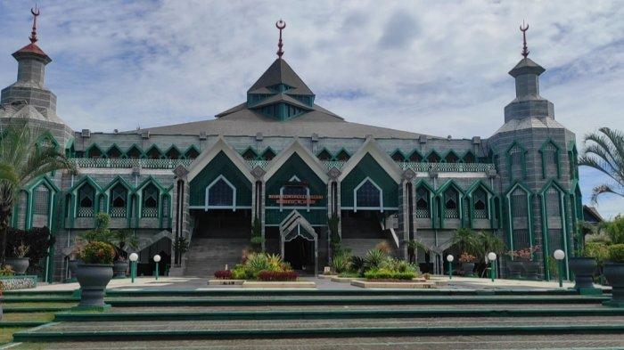 Masjid Al Markaz Al Islami Makassar Tampung 20 Ribu Jemaah Salat Idul ...