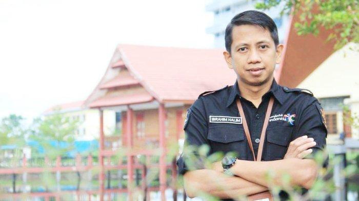 Irisan Pisang Pj Gubernur dan Ekraf Sulsel - Tribun-timur.com