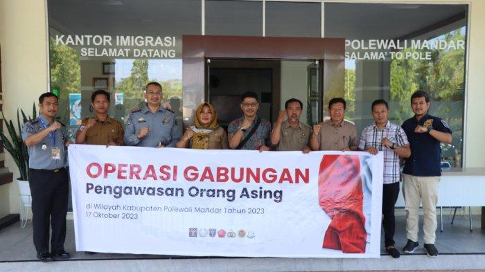 Cegah Dini Potensi Pelanggaran, Imigrasi Polman Gelar Operasi Gabungan Pengawasan Orang Asing ...