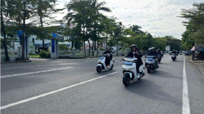 8 Rekomendasi Motor Listrik untuk Harian, Ada Honda EM1 e: - Tribun ...