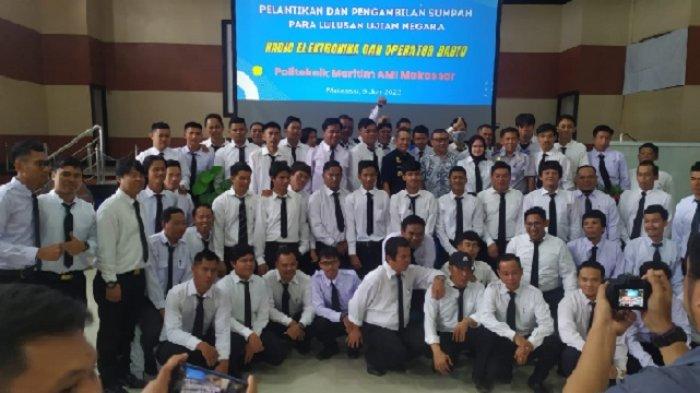 65 Perwira Pemegang Sertifikat Lulusan REOR Disumpah di Polimarim AMI ...