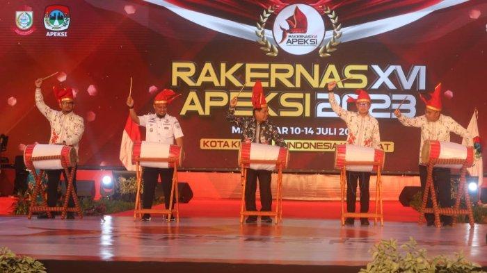 Rakernas Apeksi Dibuka, 88 Wali Kota Hadir di Makassar, Danny Pomanto Pamer Lorong Wisata ...