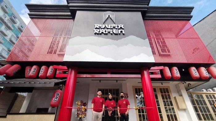 21 Pilihan Menu di Ryuma Ramen, Wisata Makassar Kekinian Kuliner Halal ...