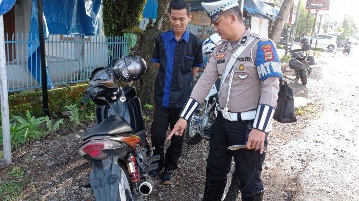Polisi Mulai Tilang Manual Motor Gunakan Knalpot Brong di Palopo - Halaman all - Tribun-timur.com
