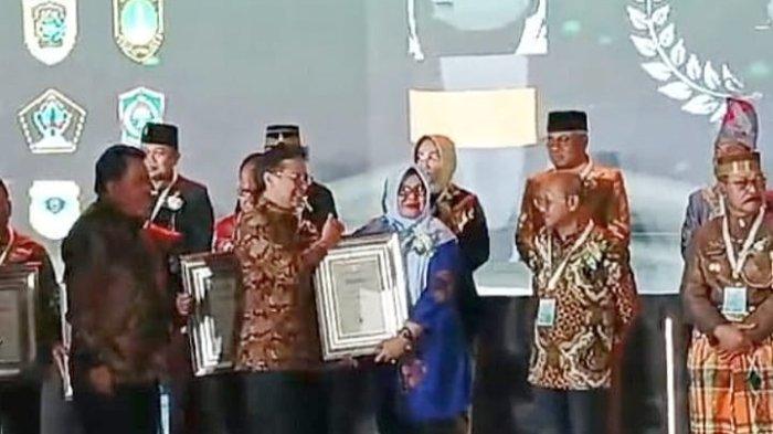 Jeneponto Raih Penghargaan Swasti Saba Padapa dari Kemenkes RI - Tribun ...