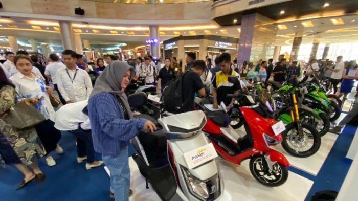 Pasar Motor Listrik di Makassar Diprediksi Melonjak Tahun 2024 - Tribun ...