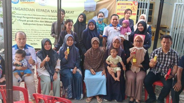 Pengabdian Masyarakat Dosen dan Mahasiswa STIE YPUP, Sumbang Website ...