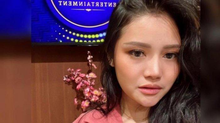 Siapa Sosok Wanita 'Misterius' Muncul Ganggu Mawar AFI Setelah Resmi ...