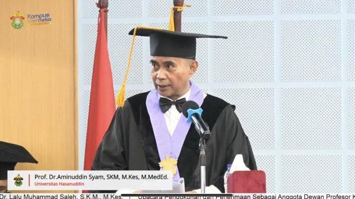 Dikukuhkan Guru Besar, Prof Aminuddin Syam Urai Falsafah Bugis Keliling ...