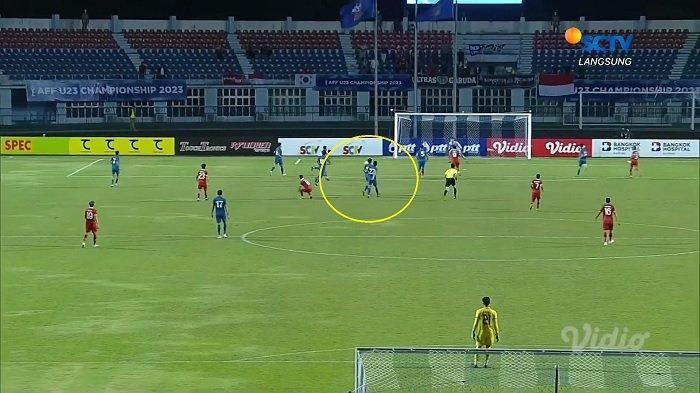 LIVESCORE Timnas Indonesia vs Thailand Piala AFF U-23 1-0 : Gol Roket Kelly Sroyer Menit 10 ...