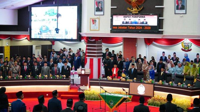 Kakanwil Taufiqurrakhman Hadiri Rapat Paripurna Pengucapan Sumpah Pimpinan DPRD Sulsel - Tribun ...