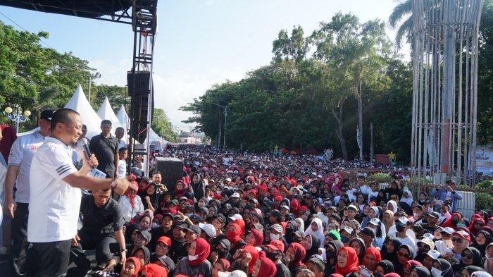 Andi Sudirman dan Dollah Mando Bertemu di Sidrap, Warga Antusias Ikuti Kegiatan Anti Mager ...