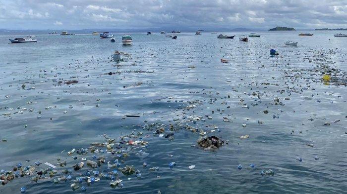 Sampah Kerja Bakti Pemerintah Kecamatan, Desa dan Polsek Pulau Sembilan Sinjai Dibuang ke Laut ...