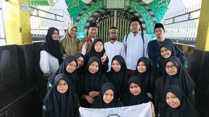 Pondok Pesantren Multidimensi Al-Fakhriyah Makassar Rihlah Delapan ...