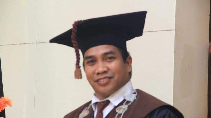 Sosok Firdaus Muhammad Raih Gelar Profesor Bidang Komunikasi Politik ...