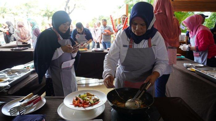 Srikandi PTPN XIV Turut Serta dalam Fun Electric Cooking - Tribun-timur.com