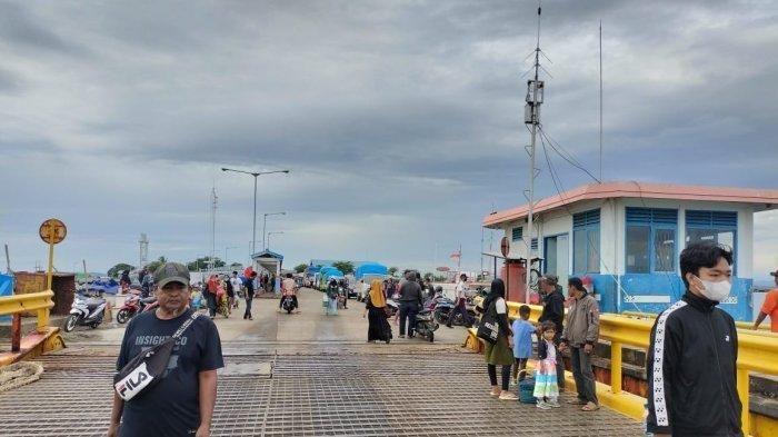 Pemprov Sulsel Lobi Pemerintah Pusat Jadikan Pelabuhan Pattiro Bone ...