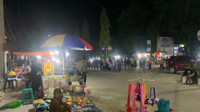 PKL Penuhi Trotoar Jalan Rusa Jelang Kedatangan Jemaah Haji Wajo Sulsel ...