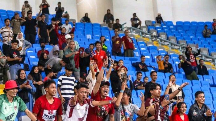 Bernardo Tavares Terima Kasih kepada Suporter PSM Makassar! - Tribun ...